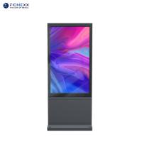 China Street Advertising LCD Screen Display Used Bus Shelter Solar Bus Station with 1200 / 1 Contrast for sale