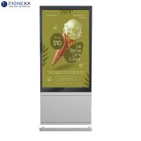China 55 Inch Silver AD Board Outdoor Fanless Vertical Digital Totem Outdoor Durable Advertising Display Screen for sale