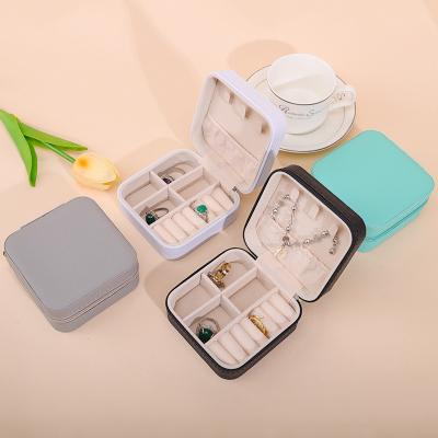 China Custom Floating Effect PU Leather Jewelry Box with Zipper Closure - 5-7 Day Samples, 300K Monthly Capacity for sale