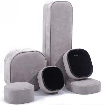 China Custom Gray Velvet Jewelry Box with Logo - 300,000 Monthly Capacity, 20-Day Production for sale