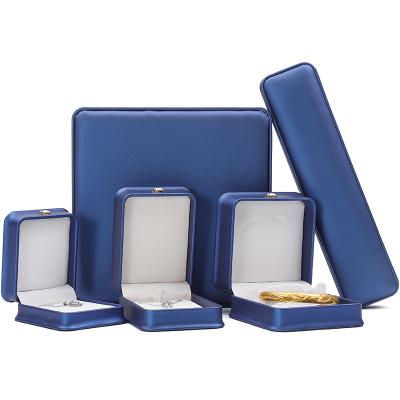 China Blue Leather Crown Jewelry Box for Bracelets, Necklaces & Rings - Custom Sizes & Logo Options with 300,000 Monthly Capacity for sale