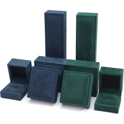 China Custom Dark Velvet Jewelry Box 9×9×4cm for Luxury Necklace Earrings Bracelet Storage with OEM Customization for sale
