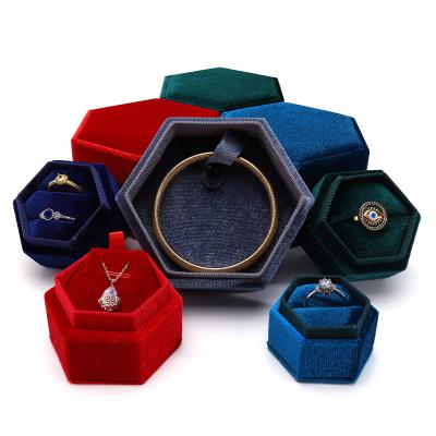 China Custom Velvet Travel Ring Box for Jewelry Packaging Wedding Rings Customizable Size for sale