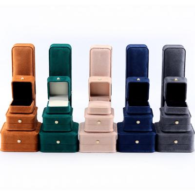 China Custom Luxury Jewelry Packaging Box Velvet Bracelet Earrings Necklace Pearl Lock 300000 Pieces Monthly Supply for sale