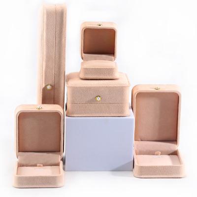 China Custom Rectangle Velvet Jewelry Box 200x150x50mm for Bracelets Earrings Necklaces Packaging for sale