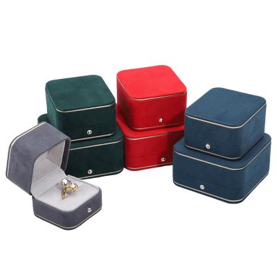 China Square Velvet Jewelry Box 6.5x6.5x6cm for Necklace Bracelet Earrings Collection for sale
