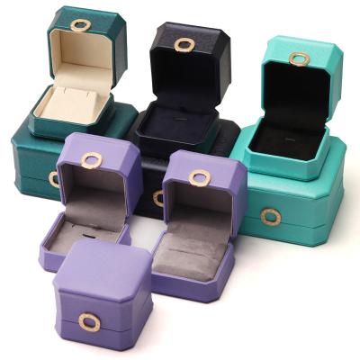 China Square Necklace Ring Box Metal Luxury Leather Jewelry Box Custom Size PU Packaging for sale