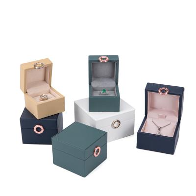 China Hanhong Four-Leaf Clover Luxury PU Leather Ring Box with Custom Logo for Jewelry Packaging for sale