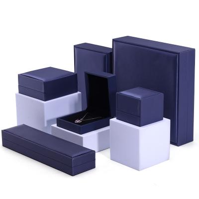 China Hanhong Handmade Velvet Jewelry Packaging Box 9x9x4.5cm Blue PU Leather for Necklace Ring for sale