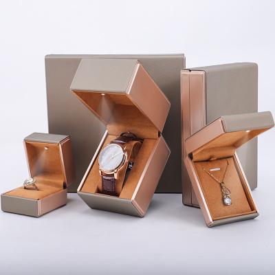 China Customizable PU Leather LED Jewelry Box Square Luxury Storage Case with Velvet Lining for sale