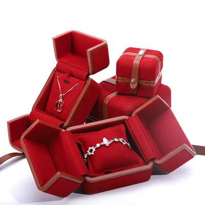 China Custom Logo PU Leather Jewelry Box for Earrings Bracelet Necklace Ring Packaging for sale