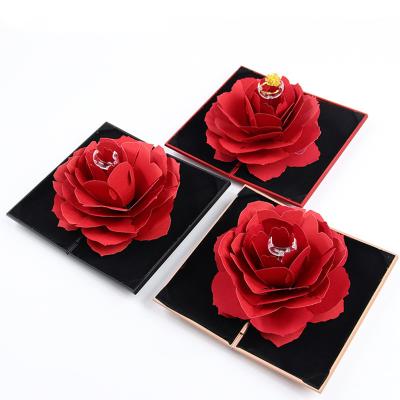 China OEM Black Safflower Jewelry Packaging Case with Rose Flower Design and Custom Embossing for Jewelry Gift Boxes for sale