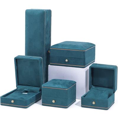 China Custom Blue Velvet Jewelry Box OEM ODM Luxury Storage with Logo 30x20x10cm for sale