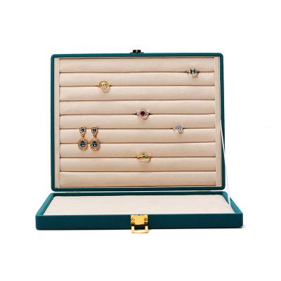 China Custom Portable PU Leather Jewelry Storage Box for Earrings - 300,000 Monthly Capacity with 5-7 Day Samples for sale