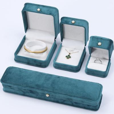 China Wholesale Custom Green Velvet Jewelry Box Set for Necklace Bracelet Earrings Ring with Logo for sale