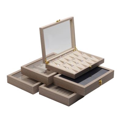 China Custom Multiple Cells Jewelry Display Plate with Transparent Cover - 300,000 Monthly Capacity, 20-Day Production for sale