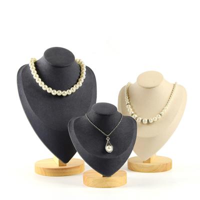 China Custom Wooden Necklace Display Stand with Velvet Cover - 5-7 Day Samples, 300,000 Monthly Capacity for sale
