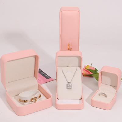 China Customizable Pink Leather Jewelry Box High End Handmade Packaging with Logo 300000 Pieces Monthly Supply for sale