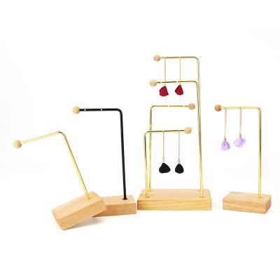 China Custom L-Shaped Metal Pendant Display Stand for Jewelry - 300,000 Monthly Capacity with 20-Day Production for sale
