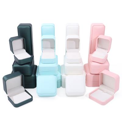 China Custom PU Leather Jewelry Storage Box for Rings Pendants Convex Roof Multi Color 300000 Pieces Monthly Supply for sale