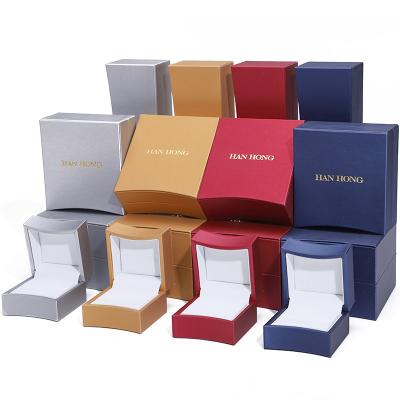China Multi-Color Arc-Shaped PU Leather Jewelry Packaging Box Set for Ring Pendant for sale