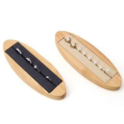 China Solid Wood Oval Jewelry Display Plate for Rings & Ear Studs - Custom Sizes & 300K Monthly Capacity for sale