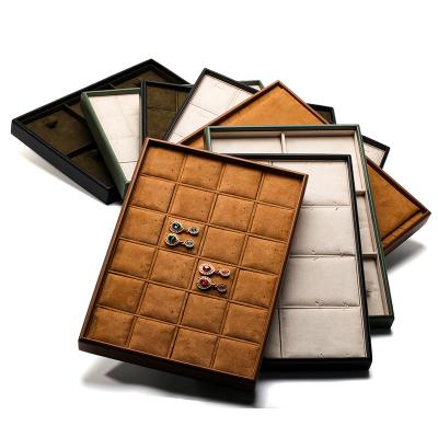 China Custom Soft Velvet Jewelry Display Tray with 300,000 Monthly Capacity and 20-Day Production for sale