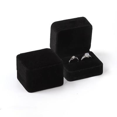 China Custom Velvet Jewelry Box Square Wedding Ring Packaging Eco Friendly Paper 500pcs MOQ for sale
