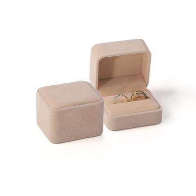 China Custom Velvet Jewelry Box with Velvet Interior for Rings Wedding Packaging Eco Friendly Paper 500pcs MOQ for sale