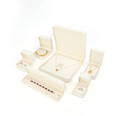 China White Leather Jewelry Box Large Jewelry Set Packaging with Custom Logo 30x20x10cm for sale