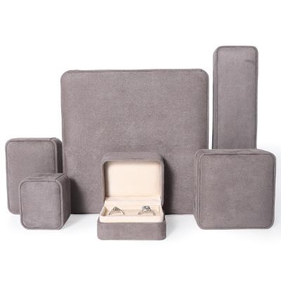 China Custom Gray Jewelry Packaging Box with Velvet Lining and Magnetic Closure for Complete Jewelry Sets for sale