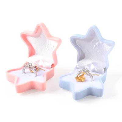 China Custom Velvet Jewelry Storage Box with Magnetic Closure 8x6x2 Inch Multi-Compartment Ring Box for sale