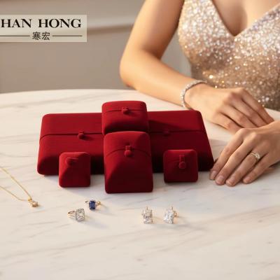 China Custom Velvet Jewelry Box with Logo Multi-Compartment 30x20x15cm Magnetic Closure for sale