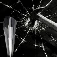 China 24mil Clear Safety Security Window Film Anti Shatter Glass Car Safety Window Tint Film for sale