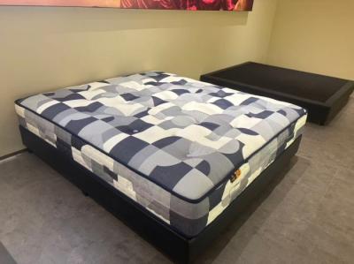 China Pocket Springs Hand Tufted Mattress Natural Horse Hair Luxury Breathable Sleep Support for sale
