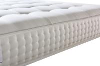 China 7in Hand Tufted Mattress With Zoned Mini Coils Pocket Springs For Customized Body Support for sale