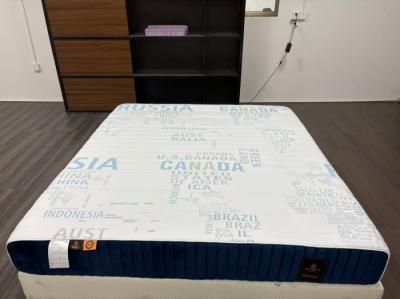 China Adjustable Sleep Smart Mattress Okin Motor Individual Pocket Springs Full Body Support for sale