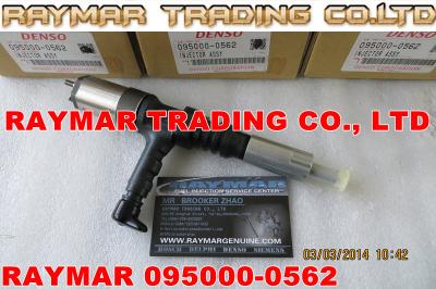 China DENSO common rail injector 095000-0560, 095000-0562 for KOMATSU 6218-11-3100, 6218-11-3101 for sale