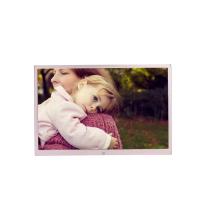China HD 17 Inch Aluminum Metals Digital Photo Frame 16:9 1440*900 with USB2.0*1 Port for sale