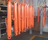 China Excavator Hydraulic Cylinder for EX220-5 ZX200-3 ZX230 ZX240 45Mn Steel 25Mn Barrel for sale