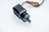 China High Torque Nema 17 Stepper Motor 5 Kg Cm 0.9 Degree 34HS98-5004 for sale