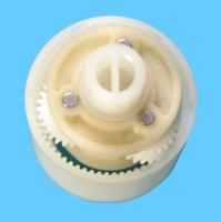 China Cold runner or Hot runner gear box Plastic injection mold with POM material for sale