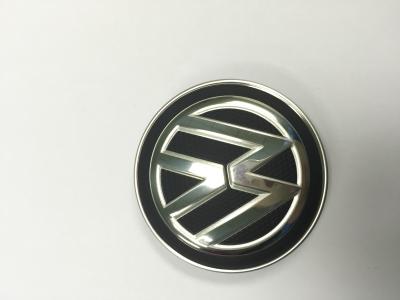 China Volkswagen Logo Plastic Injection Mold PA66 Metal 1000K Shots 450KG for sale