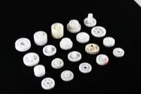 China Hot Runner Plastic Injection Moulded Parts , Moulded Plastic Components for sale