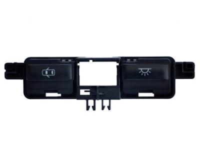 China Automotive Plastic Cover Injection Mold Two Cavities 1000000 Shots Cold Runner for sale