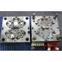 China Plastic Injection Mould Custom Made Hot Runner Mold With 24 Pin Connector for sale