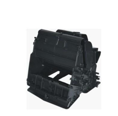 China Hot Runner Automotive Plastic Injection Molded Parts DME Copy Standard for sale