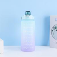 China Outdoor Portable Big Volume Drink Bottles Mugs Gradient Color Unique Design for sale