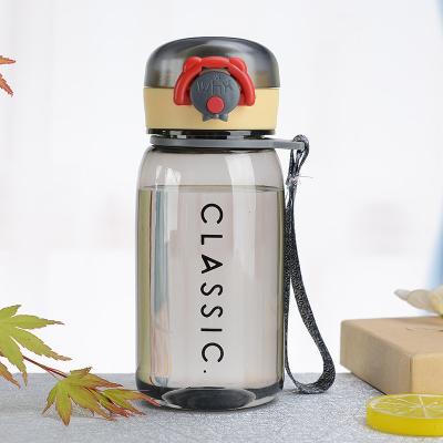 China Colorful Handy Easy Bpa Free Tritan Material Plastic Water Bottles With Lock Lid for sale