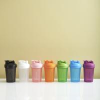 China Customized Color & Logo Sport Protein Plastic Shaker Bottles Leakage Proof for sale